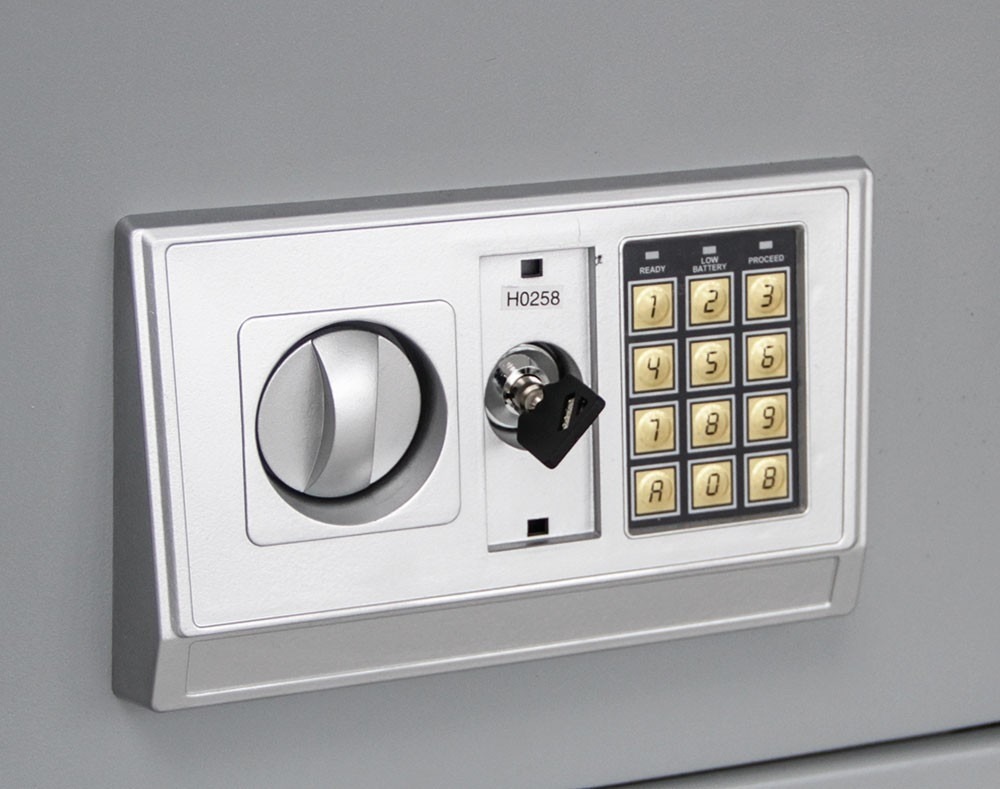 Steel Safe - Small with Numeric Keypad and Key | SAFE Collecting Supplies